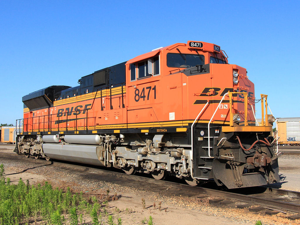 BNSF 8471